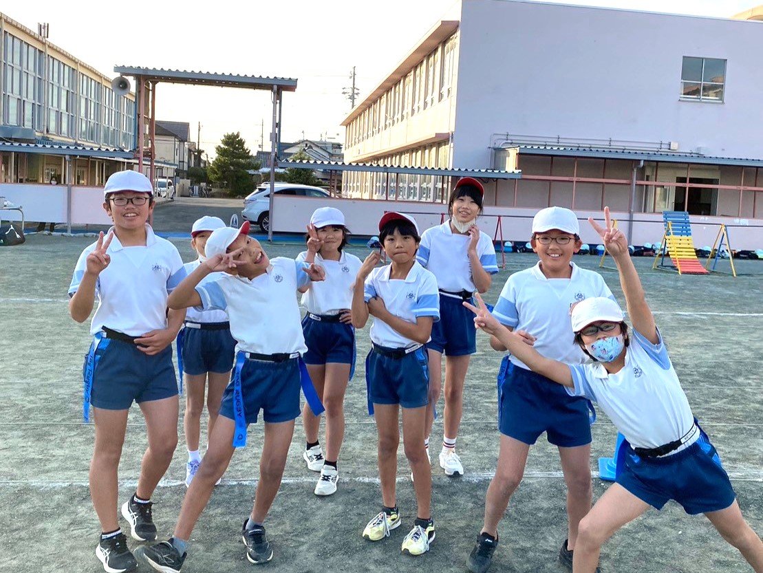 普及No.179【REVSキャラバン】浜松市立入野小学校（クラブ活動）にてタグラグビー... | 【公式】静岡ブルーレヴズ