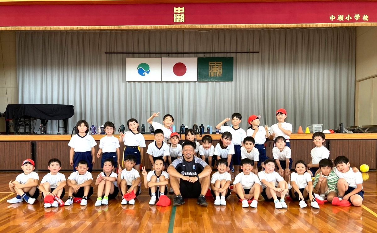 普及No.43【REVSキャラバン】浜松市立中瀬小学校にてタグラグビー教室を実施いたし... | 【公式】静岡ブルーレヴズ