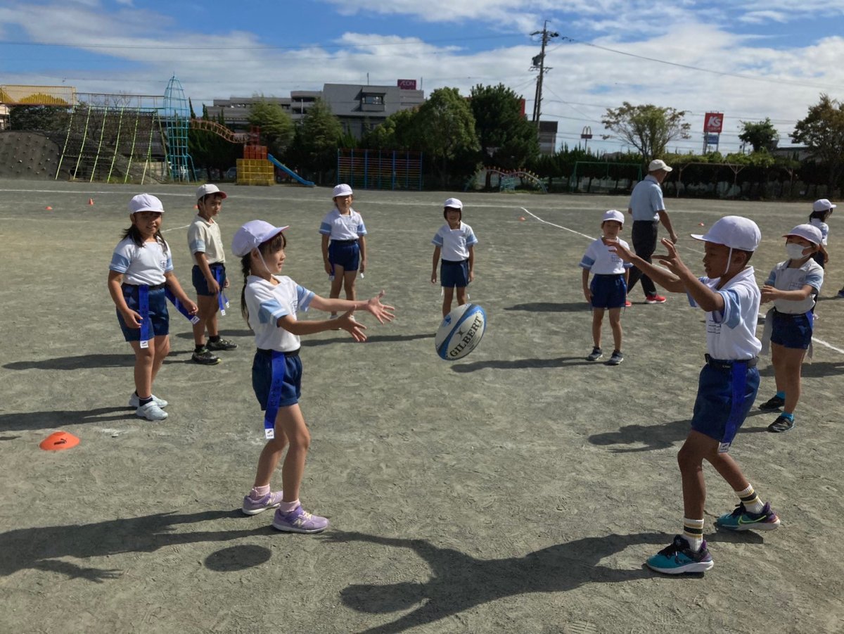 普及No.115【REVSキャラバン supported by 大興金属】浜松市立入野小学校にてタグ... | 【公式】静岡ブルーレヴズ